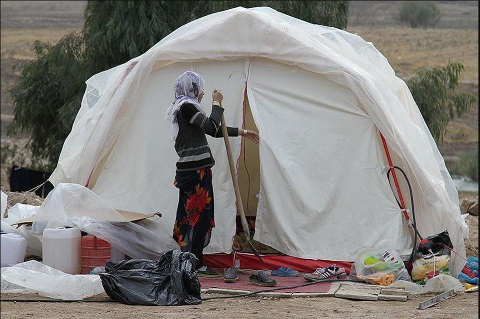 Iran: How The People Suffer As Billions Go To Waste - Iran Commentary