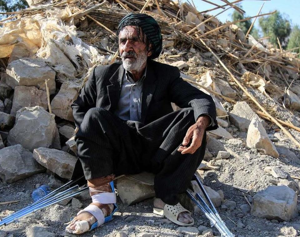 Iran: How The People Suffer As Billions Go To Waste - Iran Commentary
